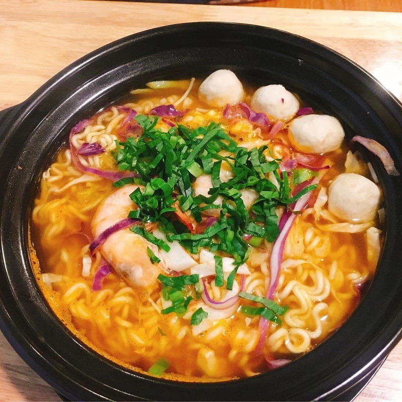 Khám Phá Những Quán Ăn Ngon Ở Gò Vấp | June Noodle House